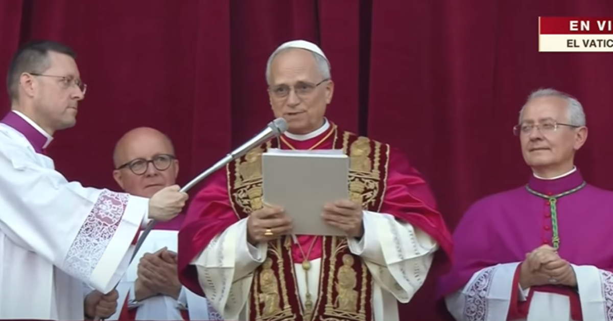 Papa León XIV saluda a su "amada diócesis" en Perú durante su primer discurso en el Vaticano ...